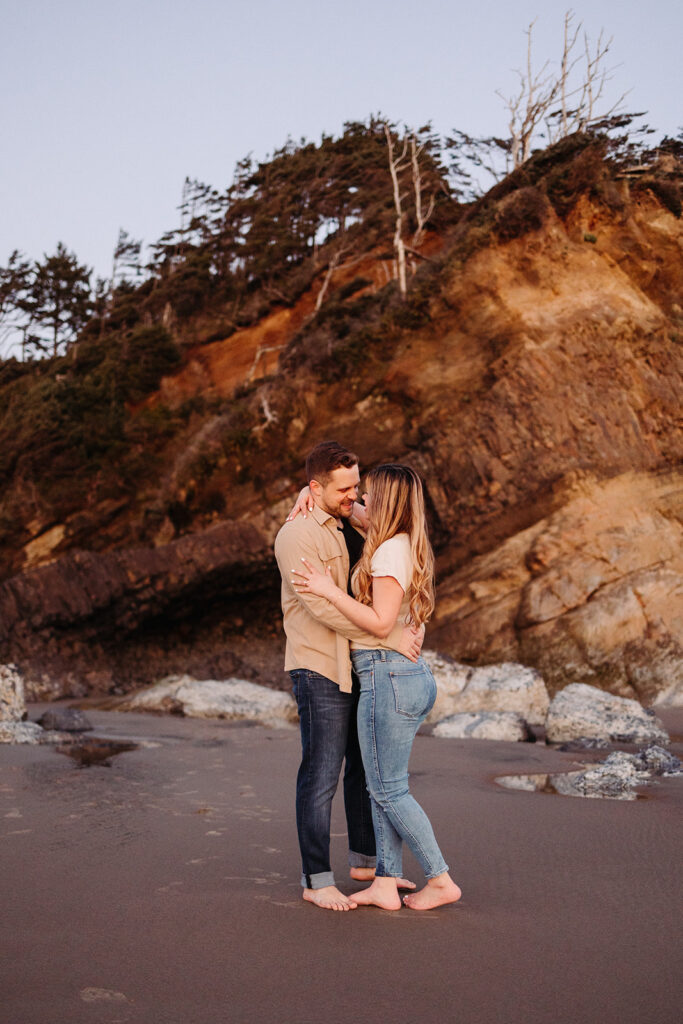 Mountain Engagement - Sofy Photography